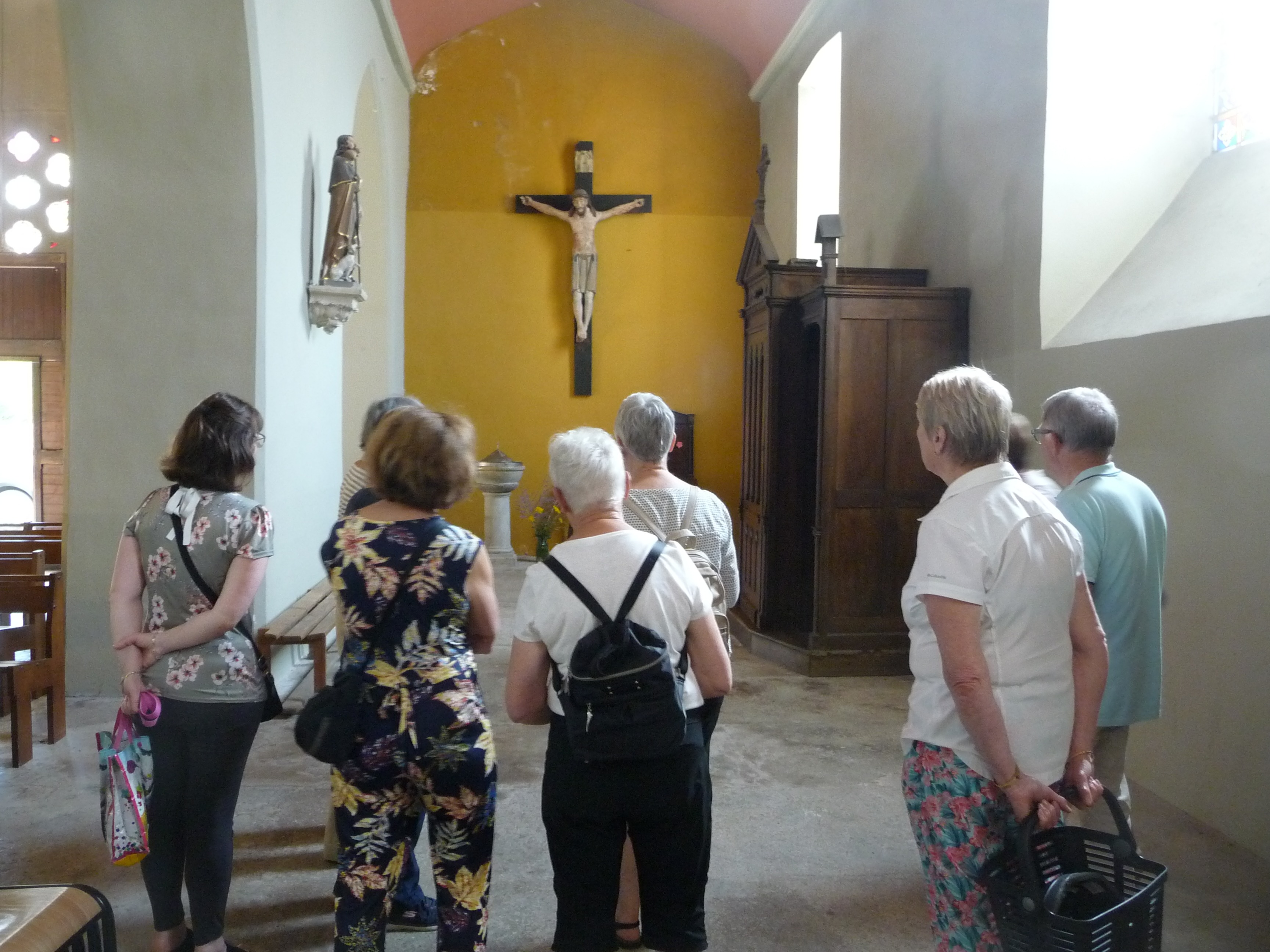 La communauté chrétienne de Saint Innocent en fête - Paroisse des Douze ...